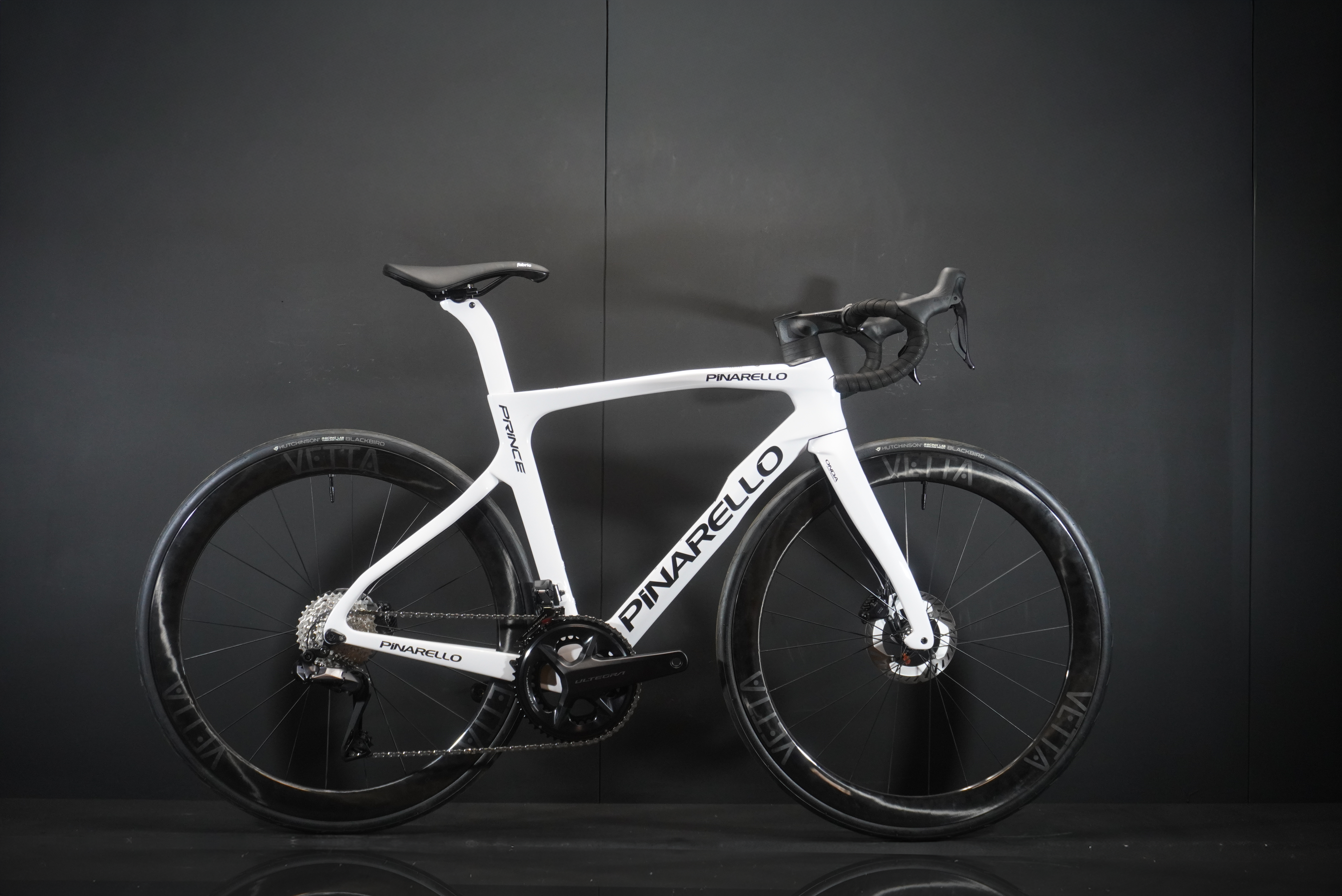 NEW Pinarello Prince TiCR Ultegra Di2 Carbon Disc Road Bike 2023 - 515
