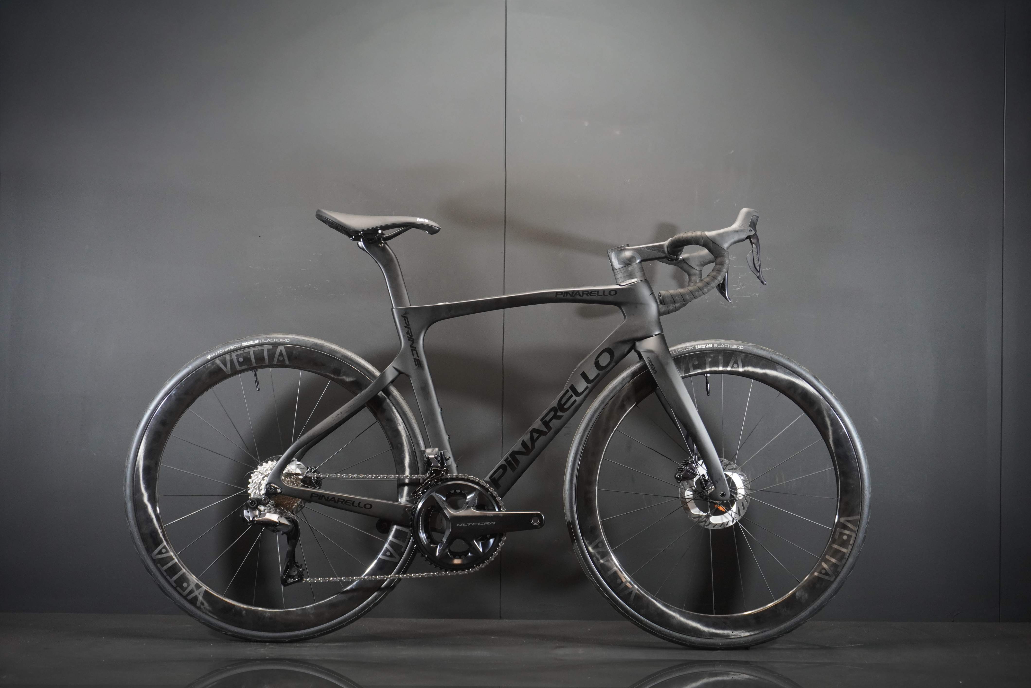 NEW Pinarello Prince TiCR Ultegra Di2 Carbon Disc Road Bike 2023 - 515